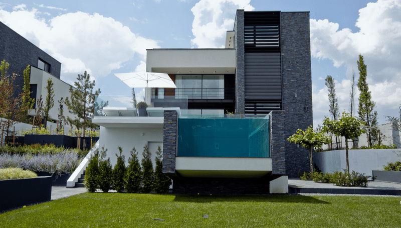 Locuinta moderna cu piscina | Cartierul rezidential Brates Lake Galati ...