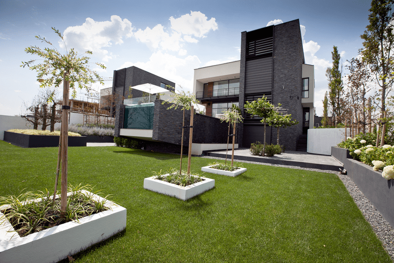 Locuinta moderna cu piscina | Cartierul rezidential Brates Lake Galati ...