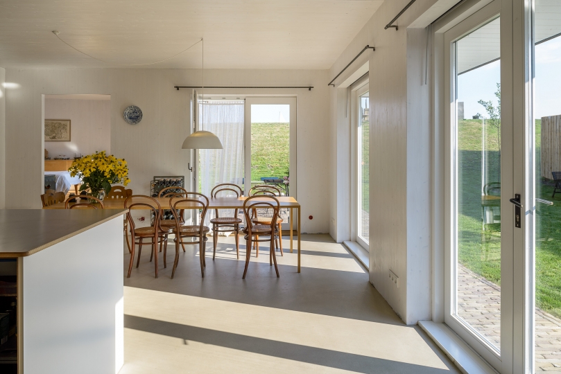 Casa mica si moderna la tara | Olanda – arhipura